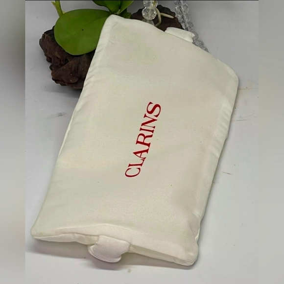 Clarins | Other | Clairins Hot Or Cold Reusable Spa Eye Mask New | Poshmark